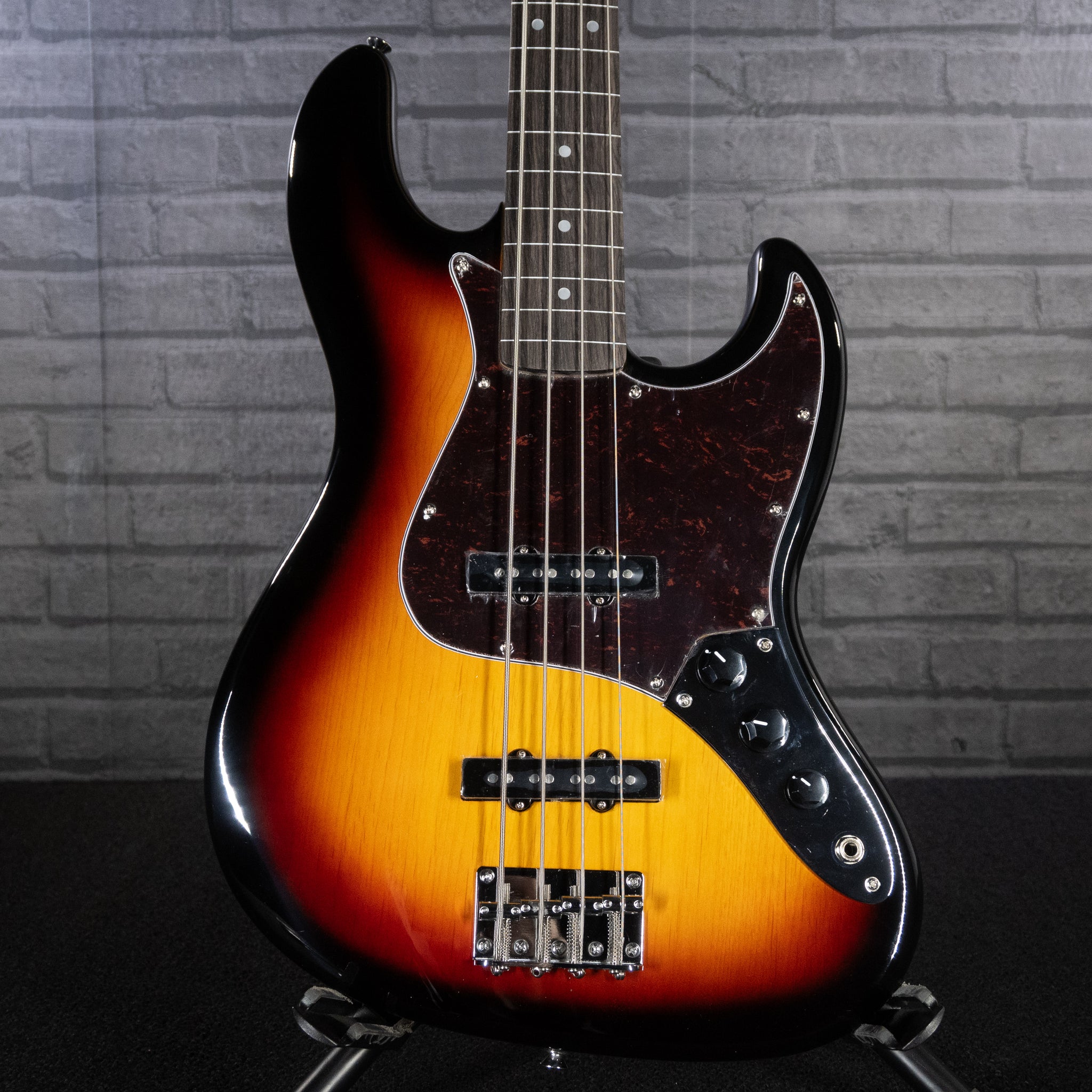 Tagima TW-73 4-String Fretless Electric Bass Guitar (Sunburst)