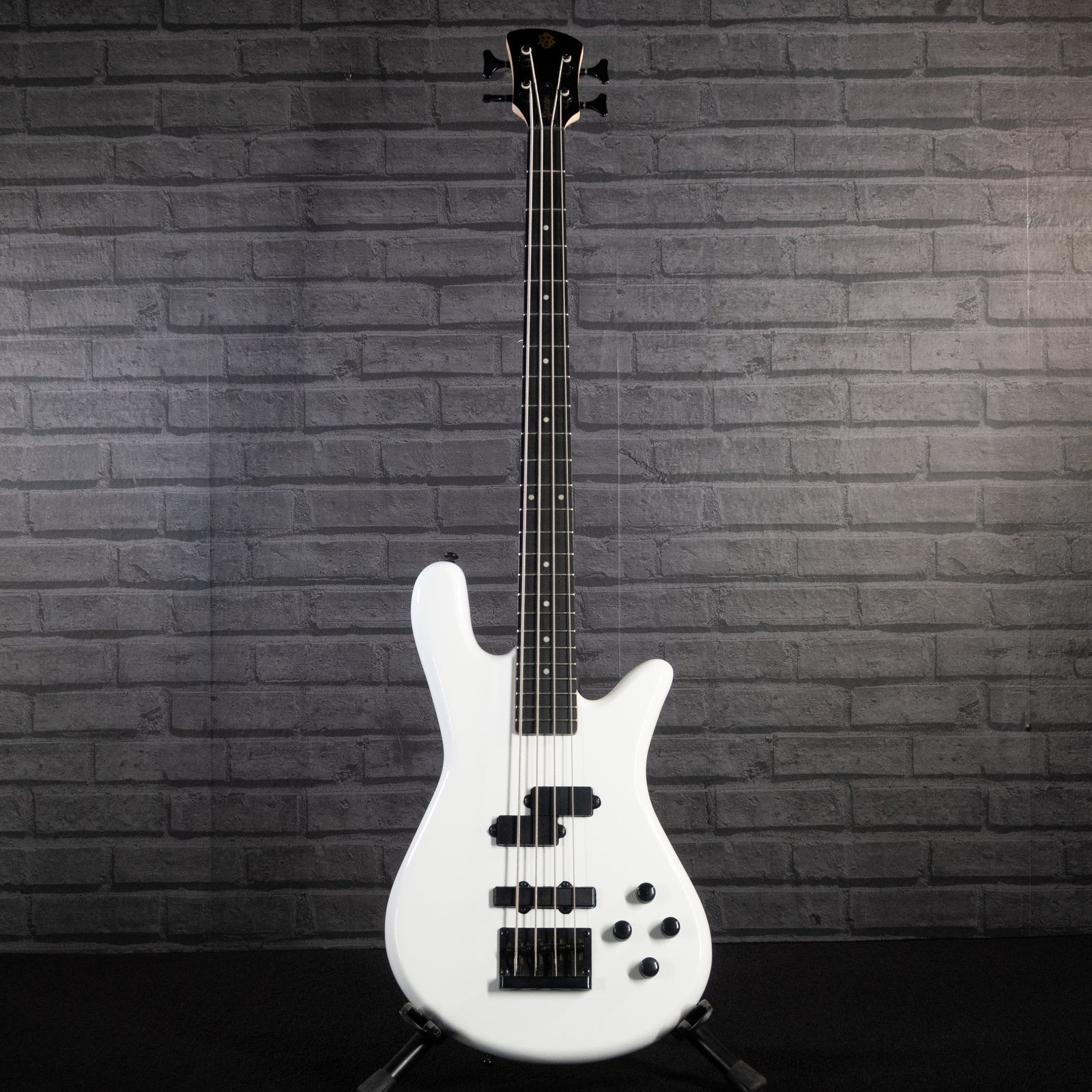Spector Performer 4 Bass Guitar (Solid White)
