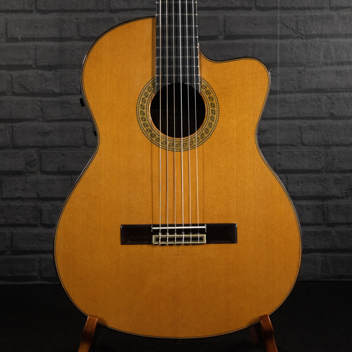 Esteve Guitars 70-5265 Cutaway Classical Guitar - USED