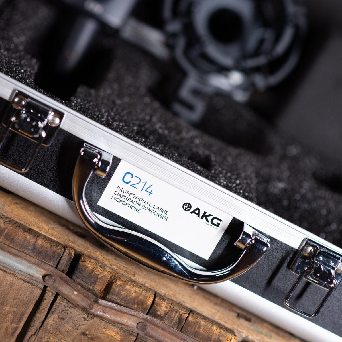 AKG C214 Diaphragm Recording Microphone freeshipping - Impulse Music Co.