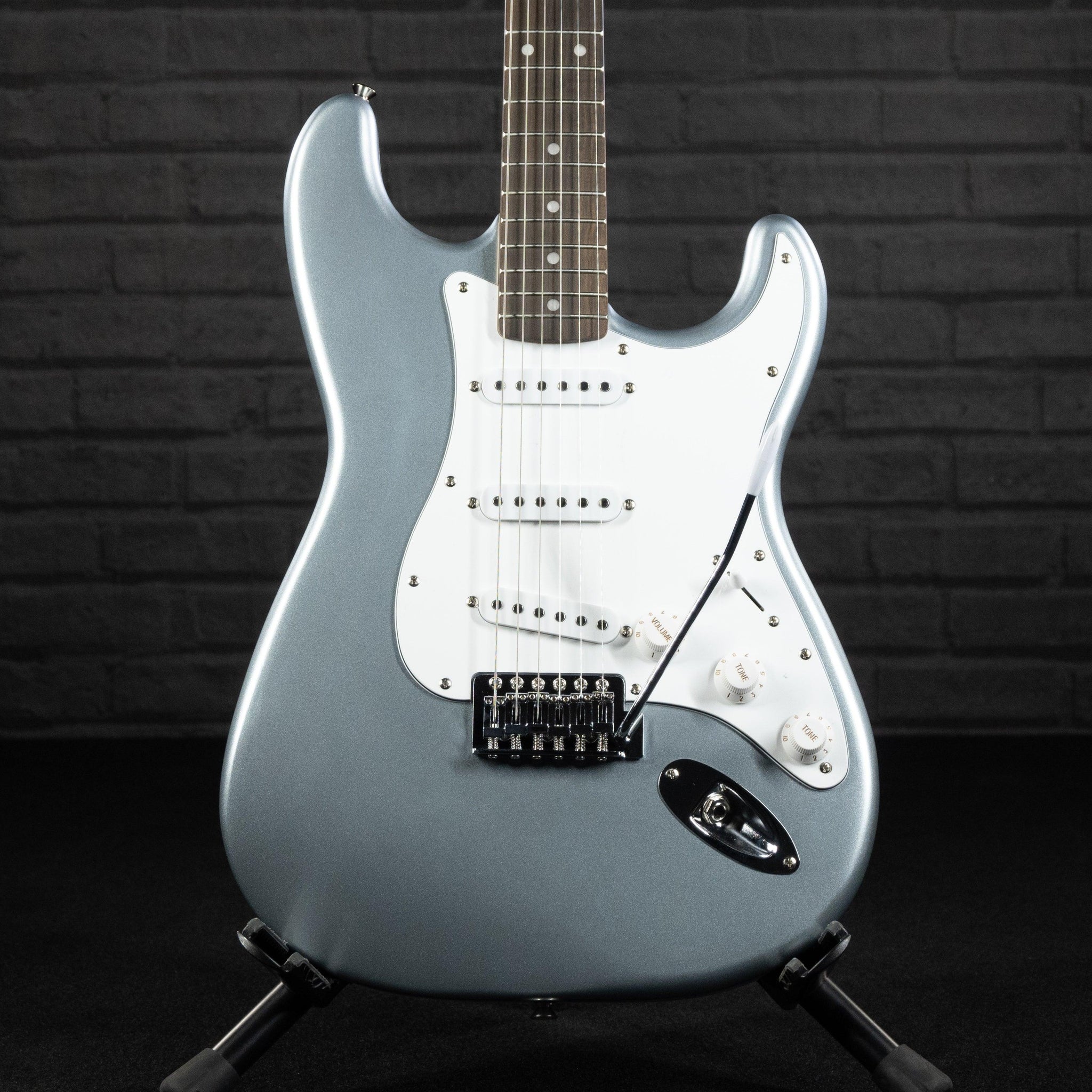 Fender Squier Player Stratocaster Silver freeshipping - Impulse Music Co.