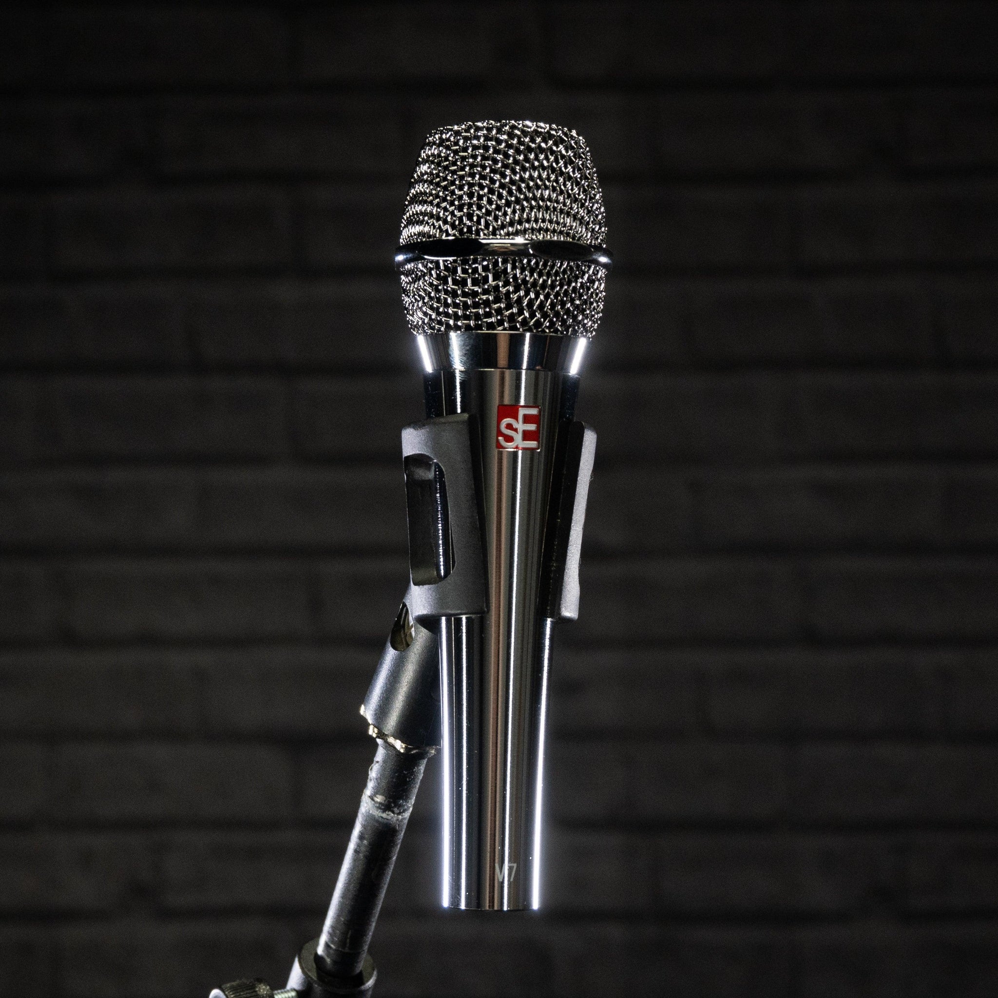 SE V7 Chrome Dynamic Vocal Microphone freeshipping - Impulse Music Co.